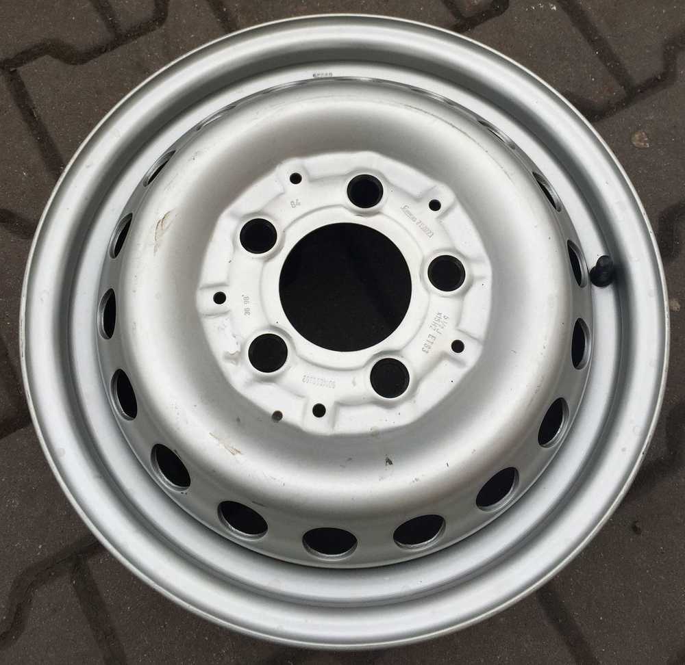 Plechový disk KFZ 8355 5,5Jx15 5x130x84 ET83 - Pneucentrum Bílina