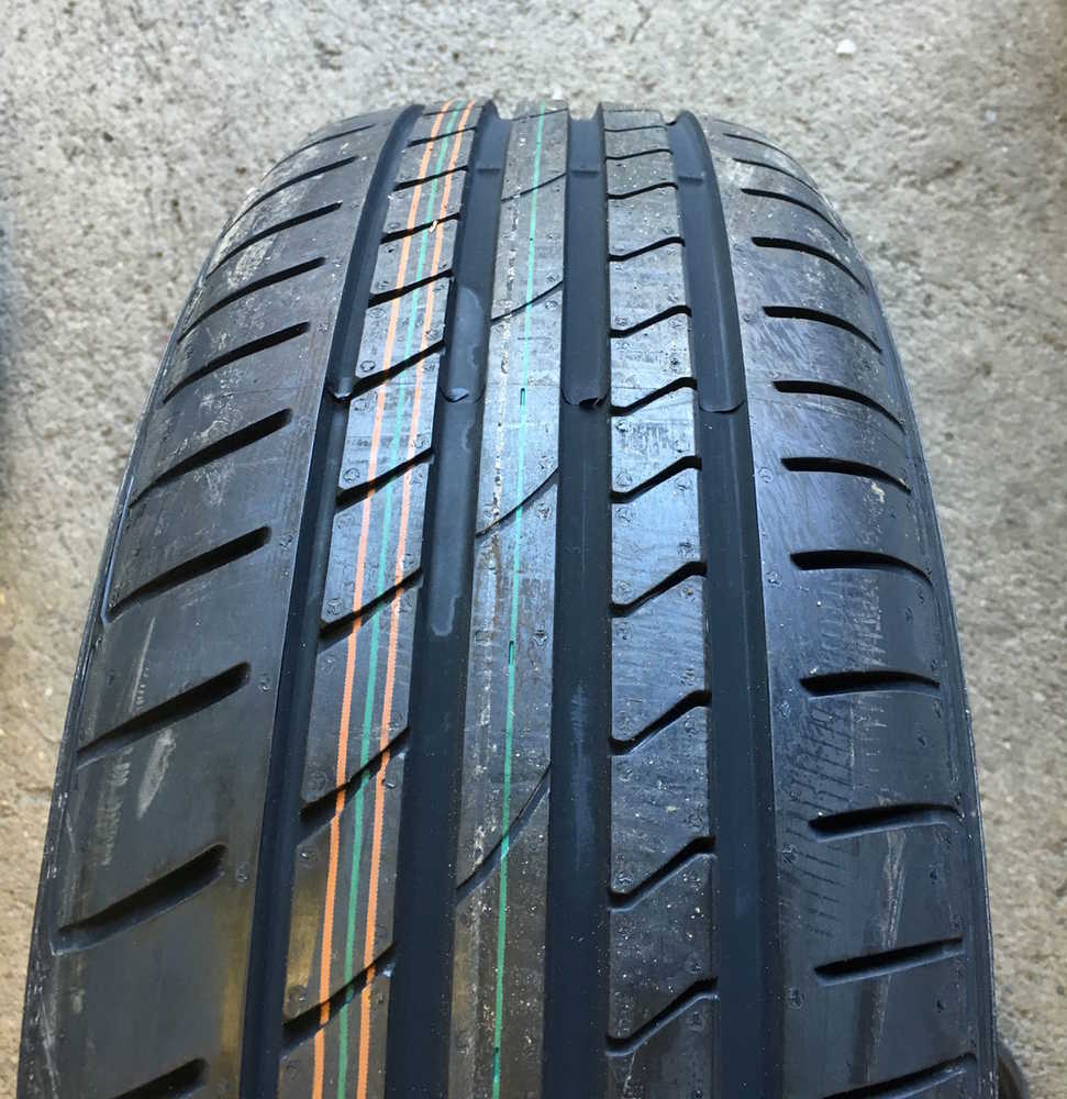 Dunlop SP Sport Maxx TT 225/55 R16 95W FR * - Pneucentrum Bílina
