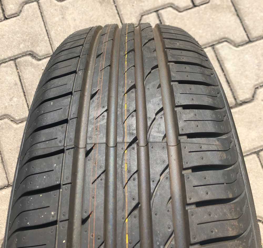 Nexen N blue HD 185/60 R15 84H - Pneucentrum Bílina